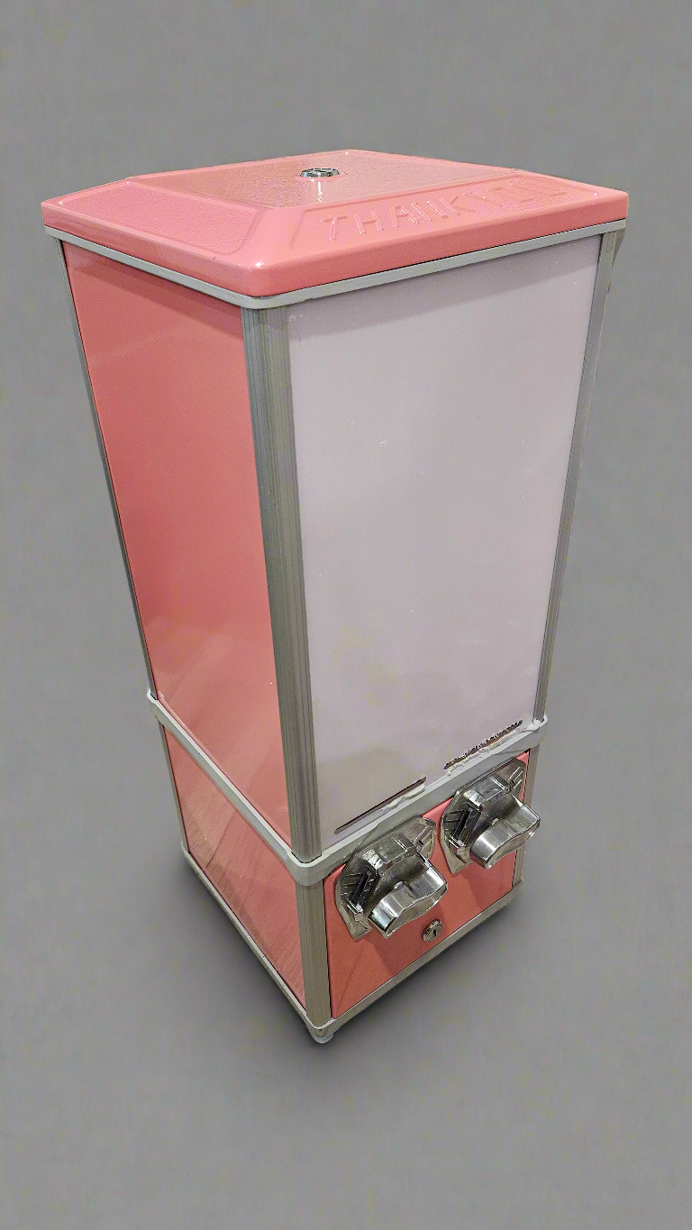 TwinTrades VendPro Flat Vending Machine – Red Claw Vending